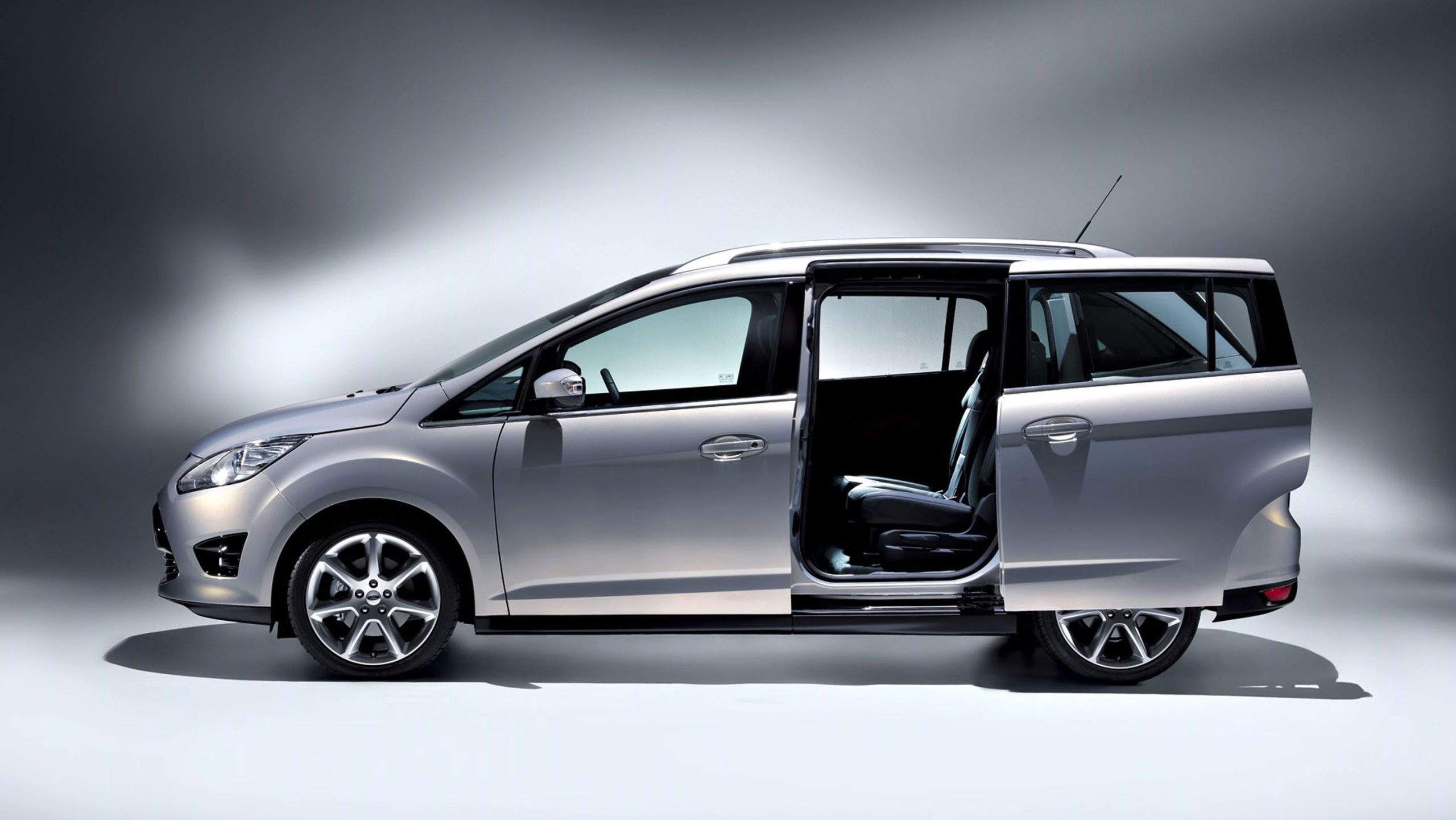 De nieuwe Ford Grand C-Max - 7zitter.nl